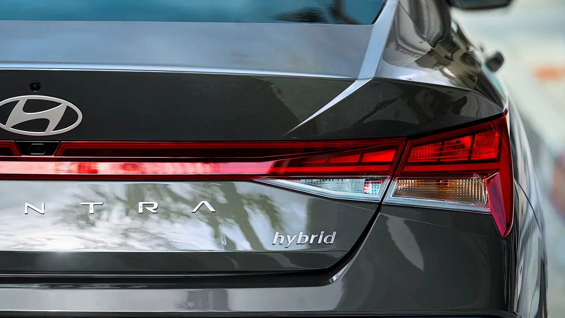 How This Hybrid Car Is Making Ownership Hassle-Free – Lifaa Review