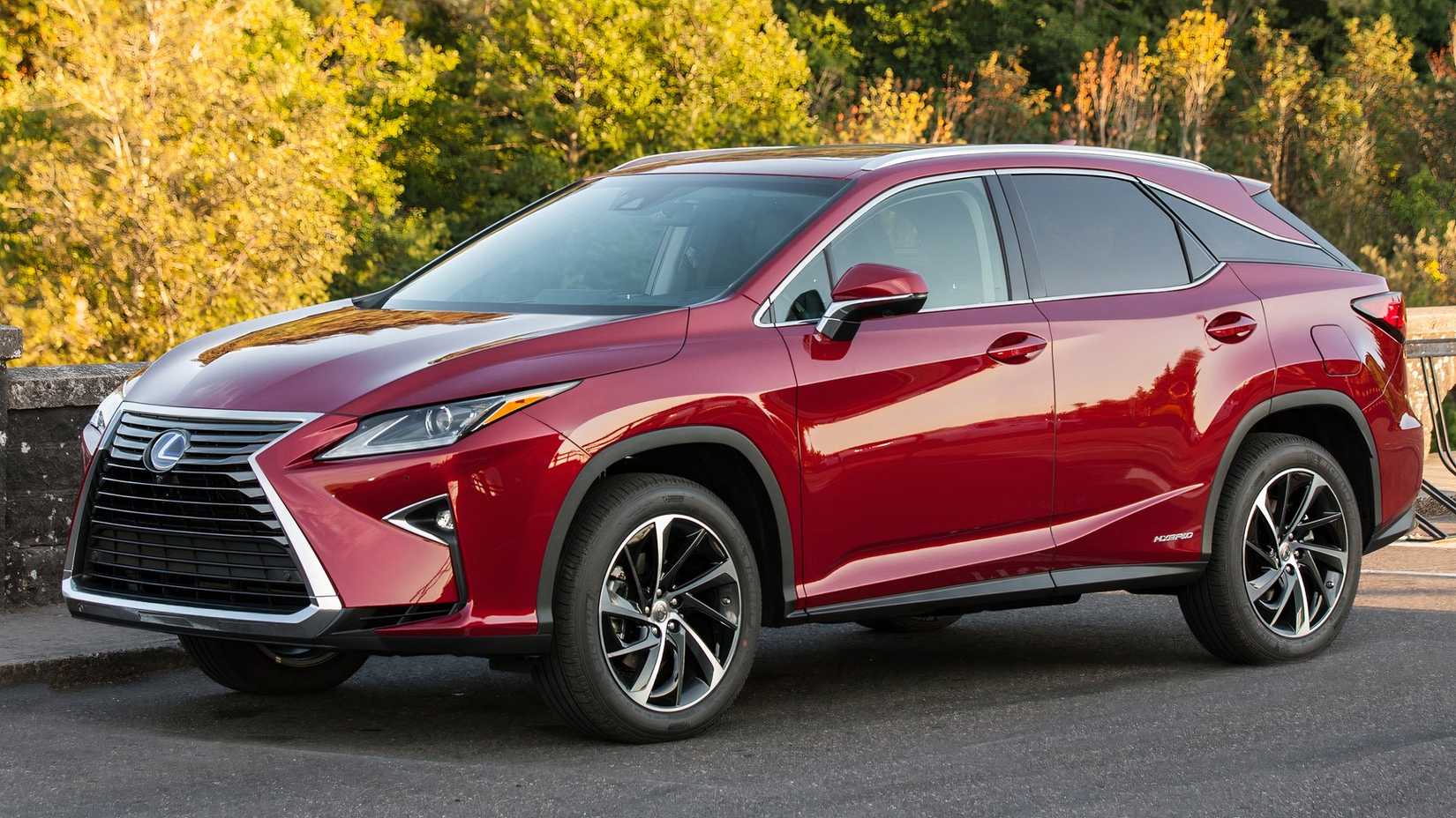10 Lexus Models You Should Buy Used