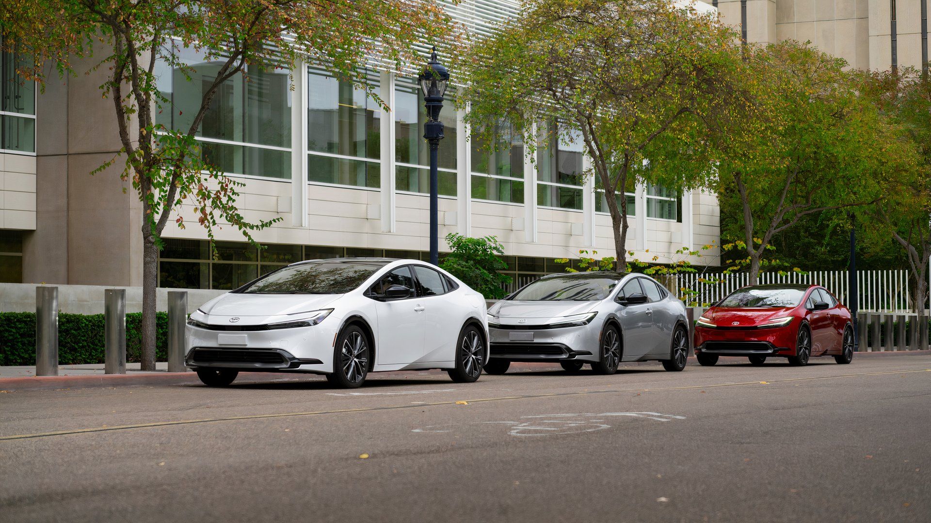 The Lexus Hybrid Crossover With The Highest Driving Range