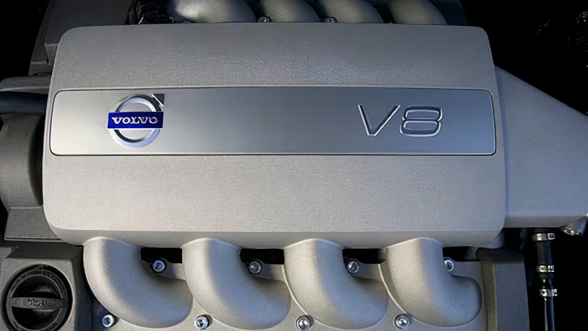 The First And Only V-8 Engine Featured In Volvo Cars