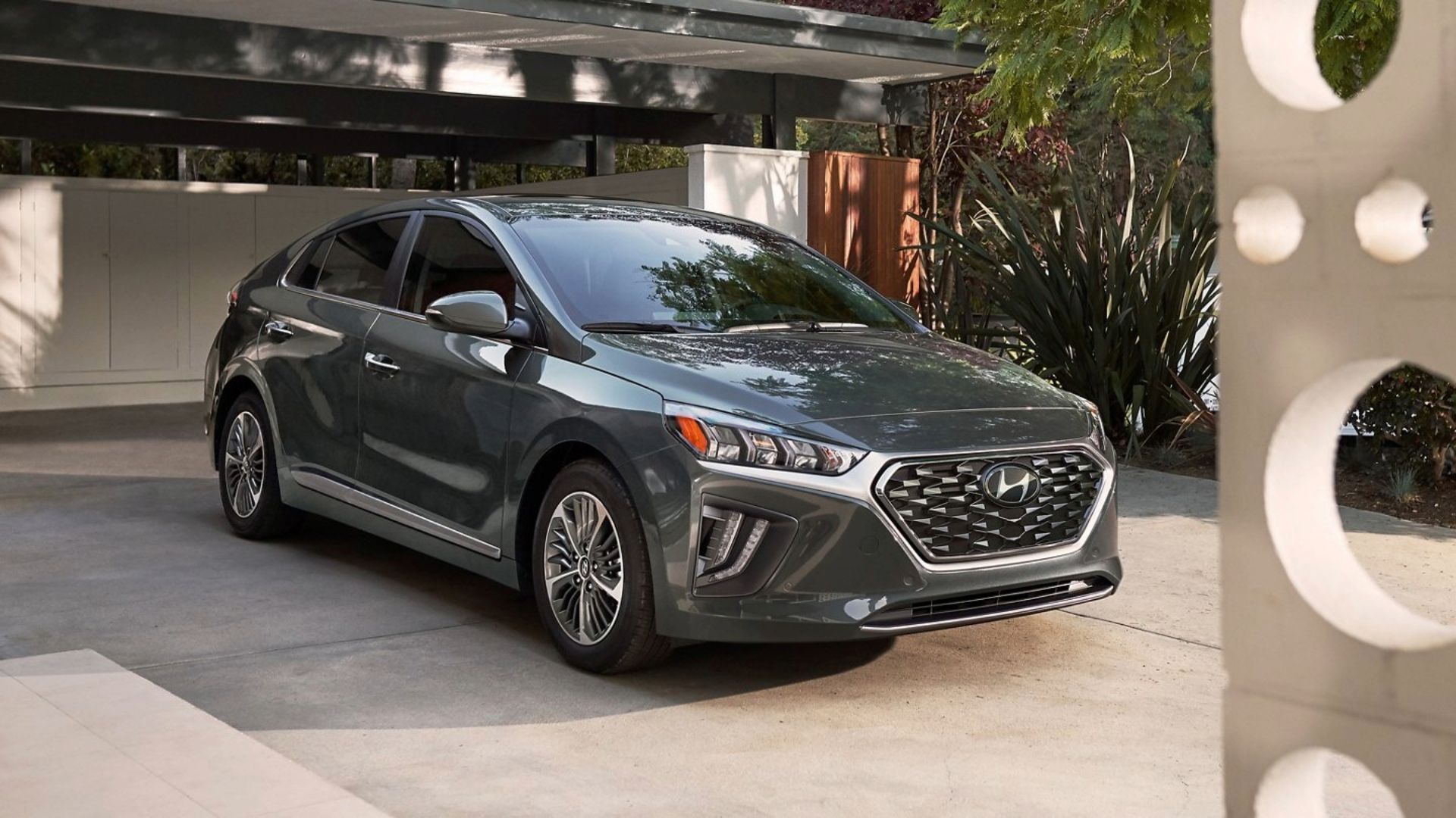 10 Plug-in Hybrid Models You Should Buy Used