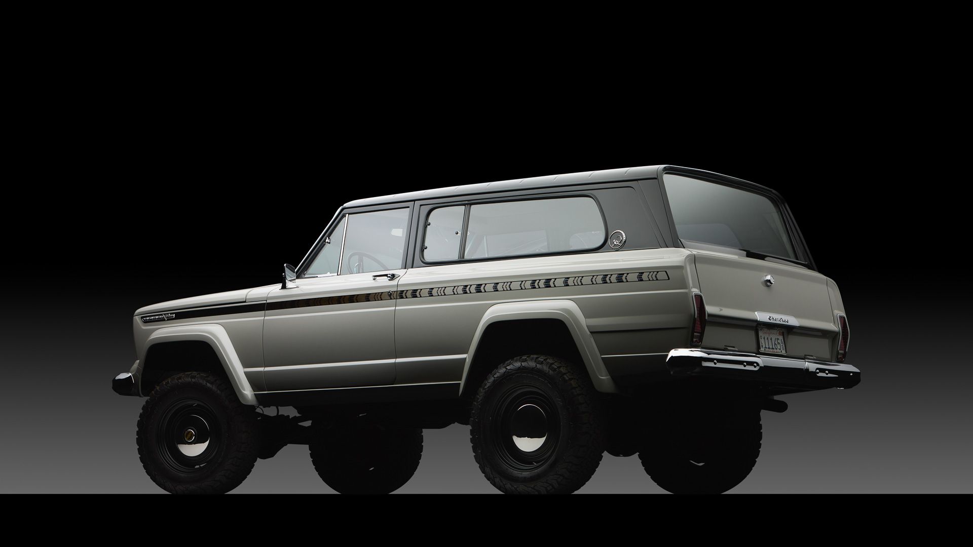 ICON 4x4's Hemi-Powered 1975 Jeep Cherokee Is As Exclusive As They Come