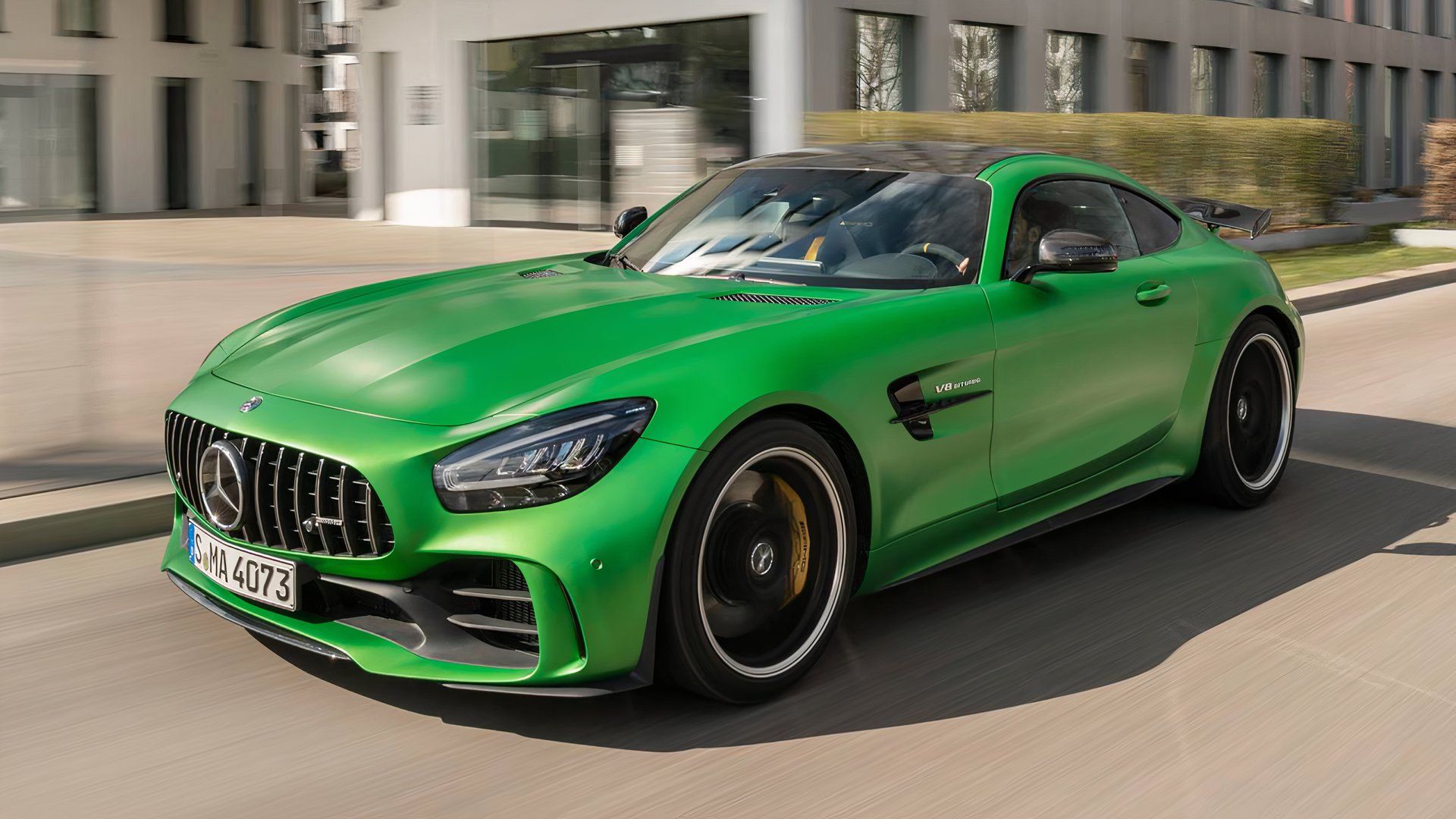 10 Modern Sports Cars That Are Faster Than '80s Supercars