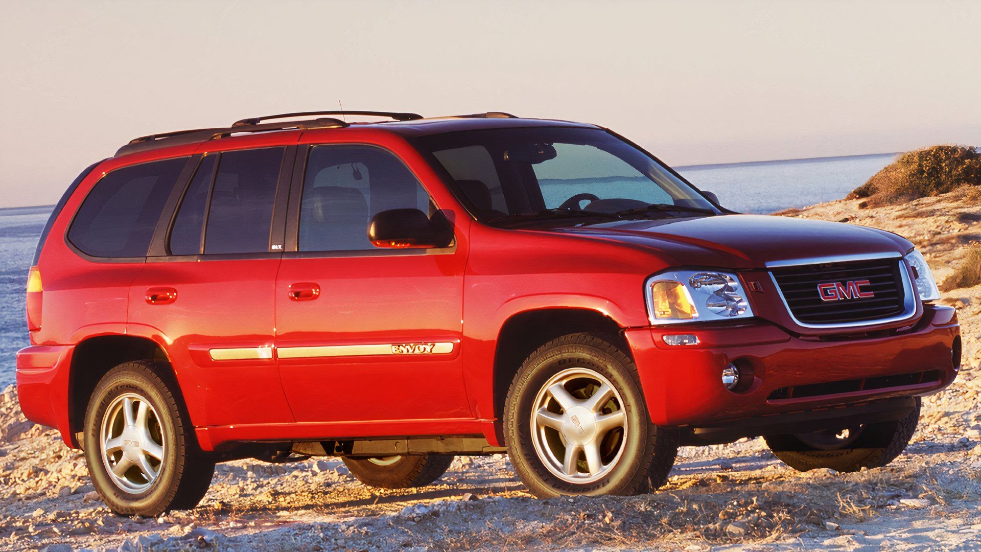 10 Best V8 SUVs From The Early 2000s You Can Buy Cheap