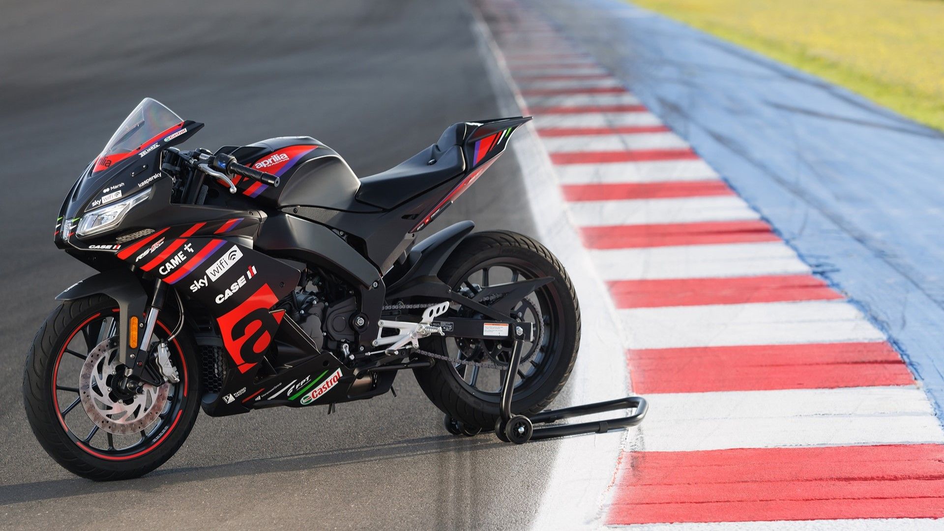10 Reasons The 2025 Aprilia RS 125 Is A Great Entry-Level Sports Bike