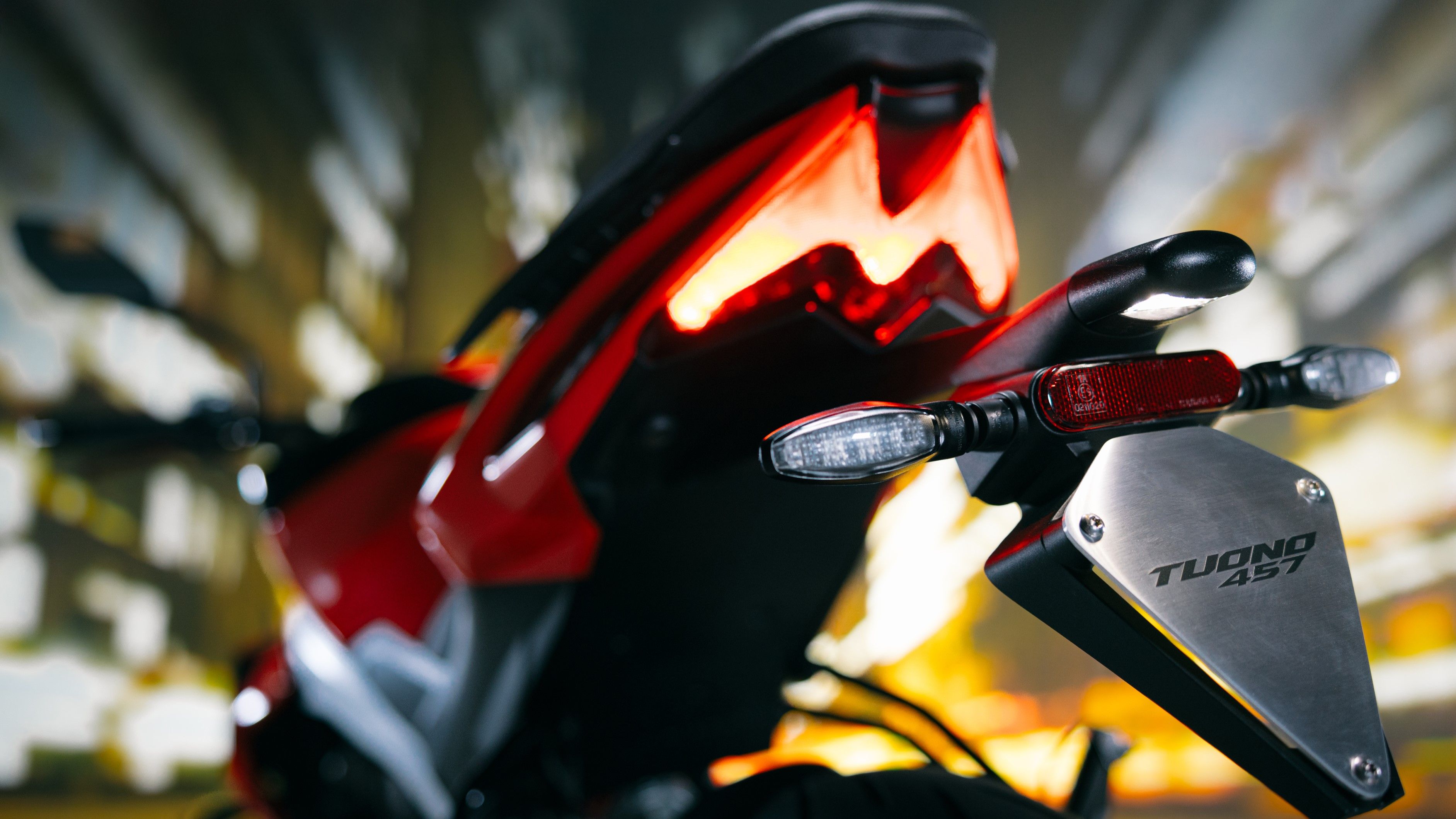 The 2025 Aprilia Tuono 457 Is Here To Haunt The KTM 390 Duke And Honda ...