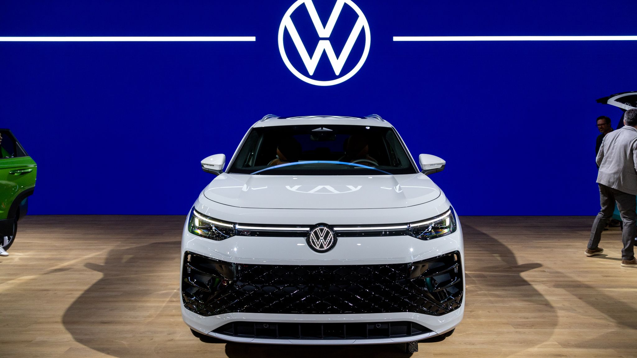 2025 Volkswagen Tiguan Interior And Exterior Picture Gallery