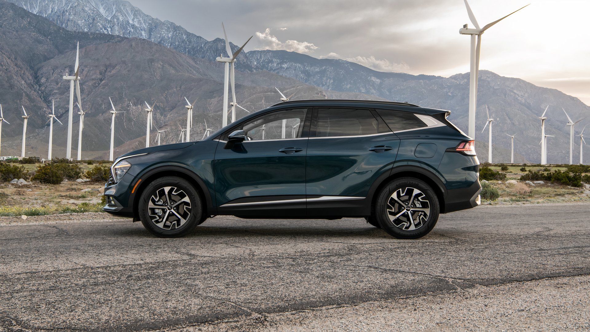 The Most Reliable Korean Hybrid Crossover In 2024