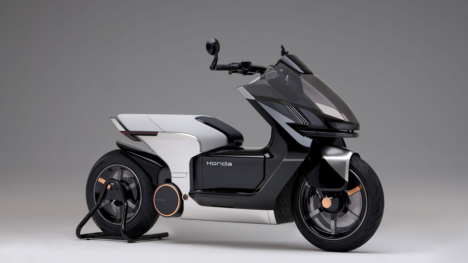10 Must-Know Things About Honda's New Electric Streetfighter Concept