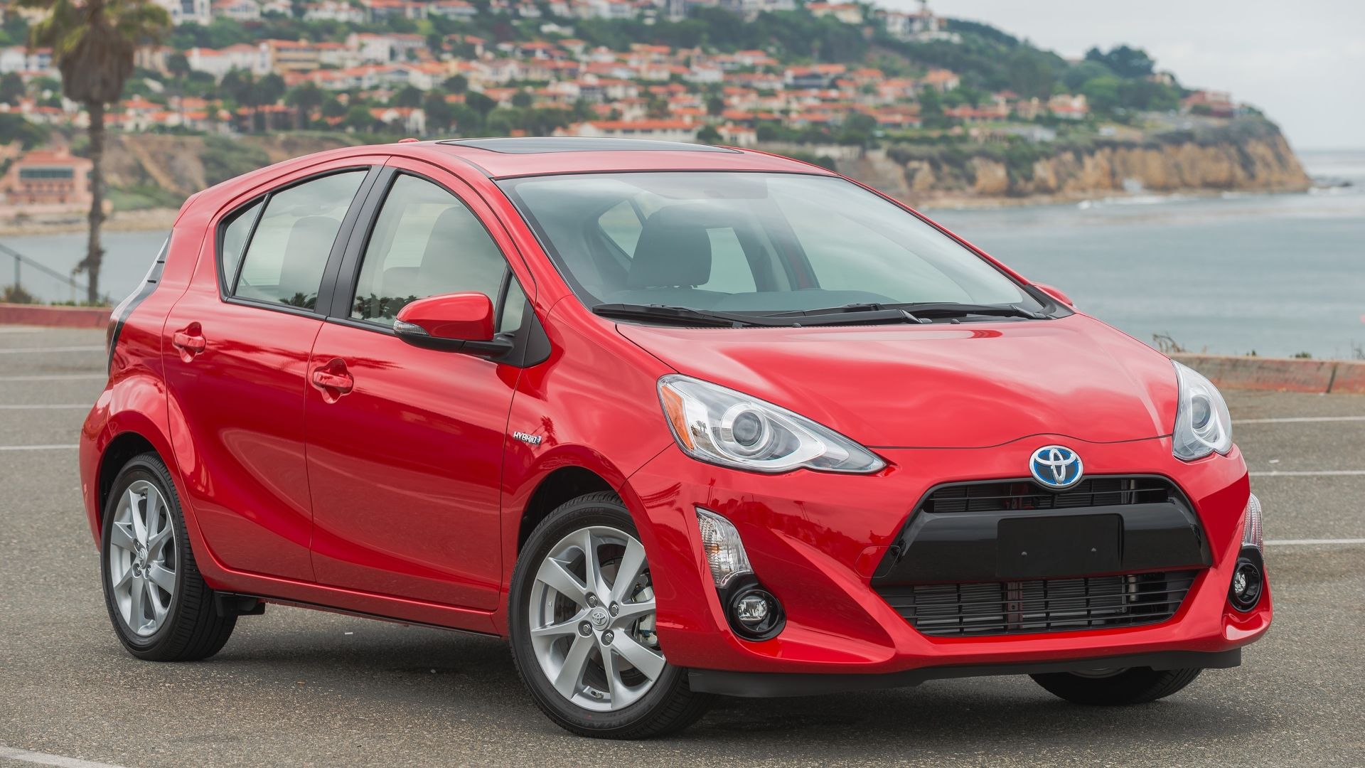 Best Used Hybrid Under 15 000 With Excellent Fuel Economy