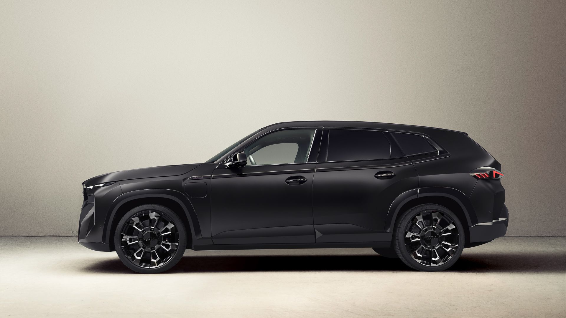 2025 Kith BMW XM Photo Gallery