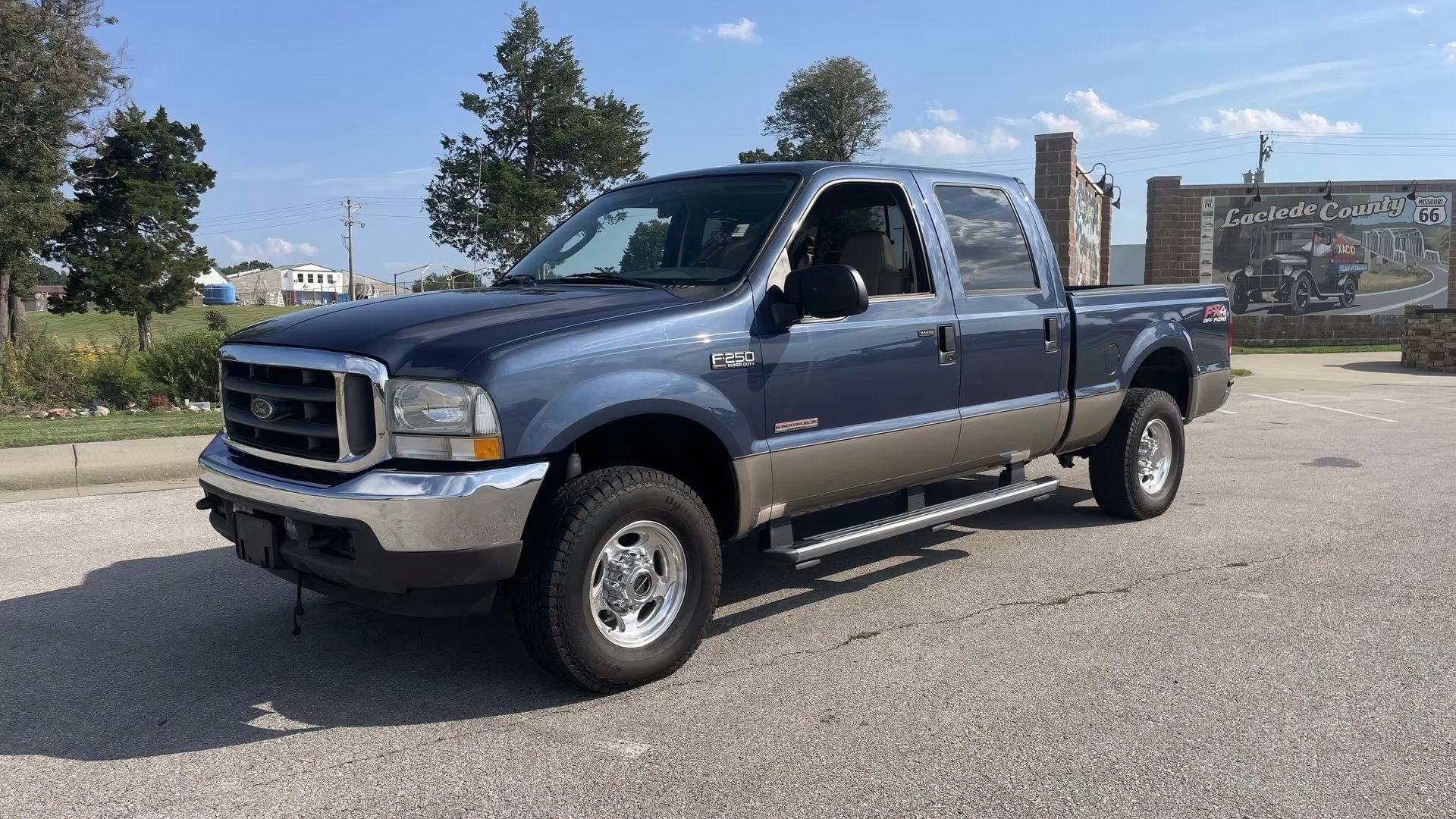 10 Trucks Built In The 2000s That Are Still Great For Heavy-Duty Work