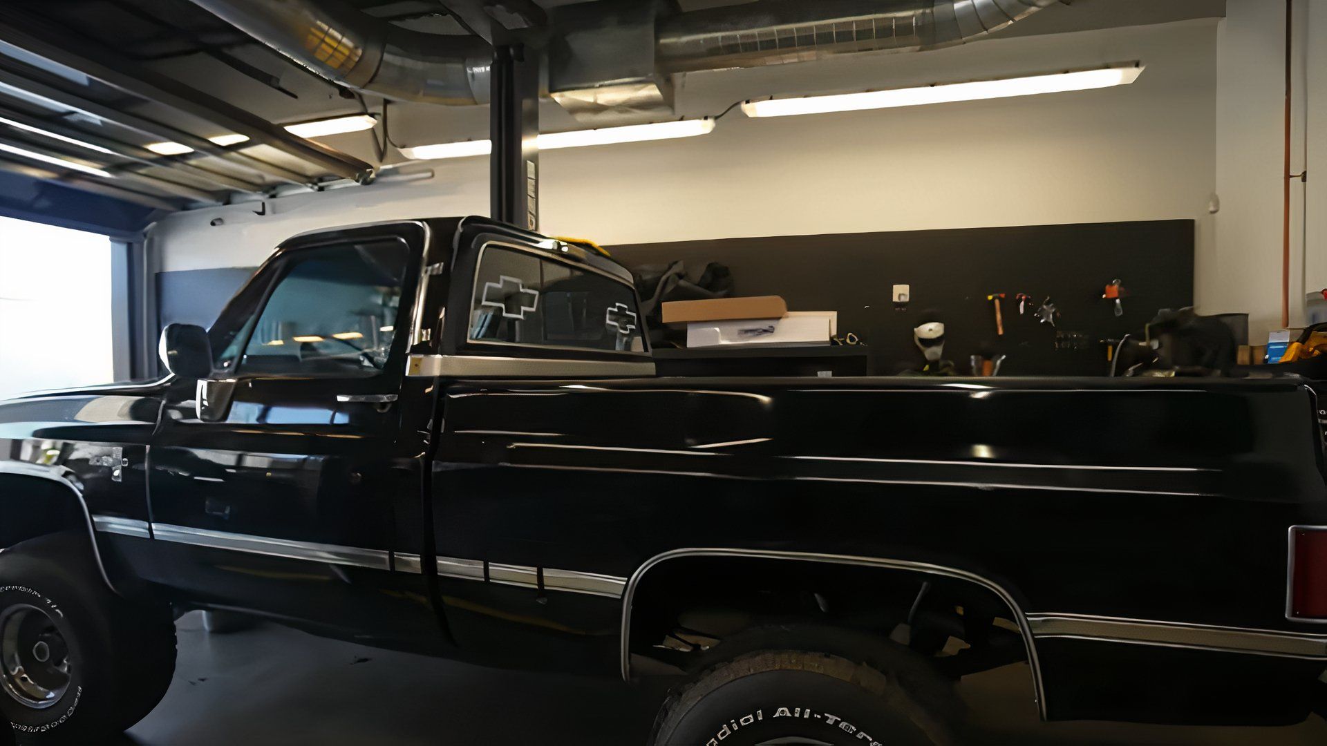 See The Pitch That Swayed NFL Vet Jason Kelce To Tesla-Swap His 1986 ...