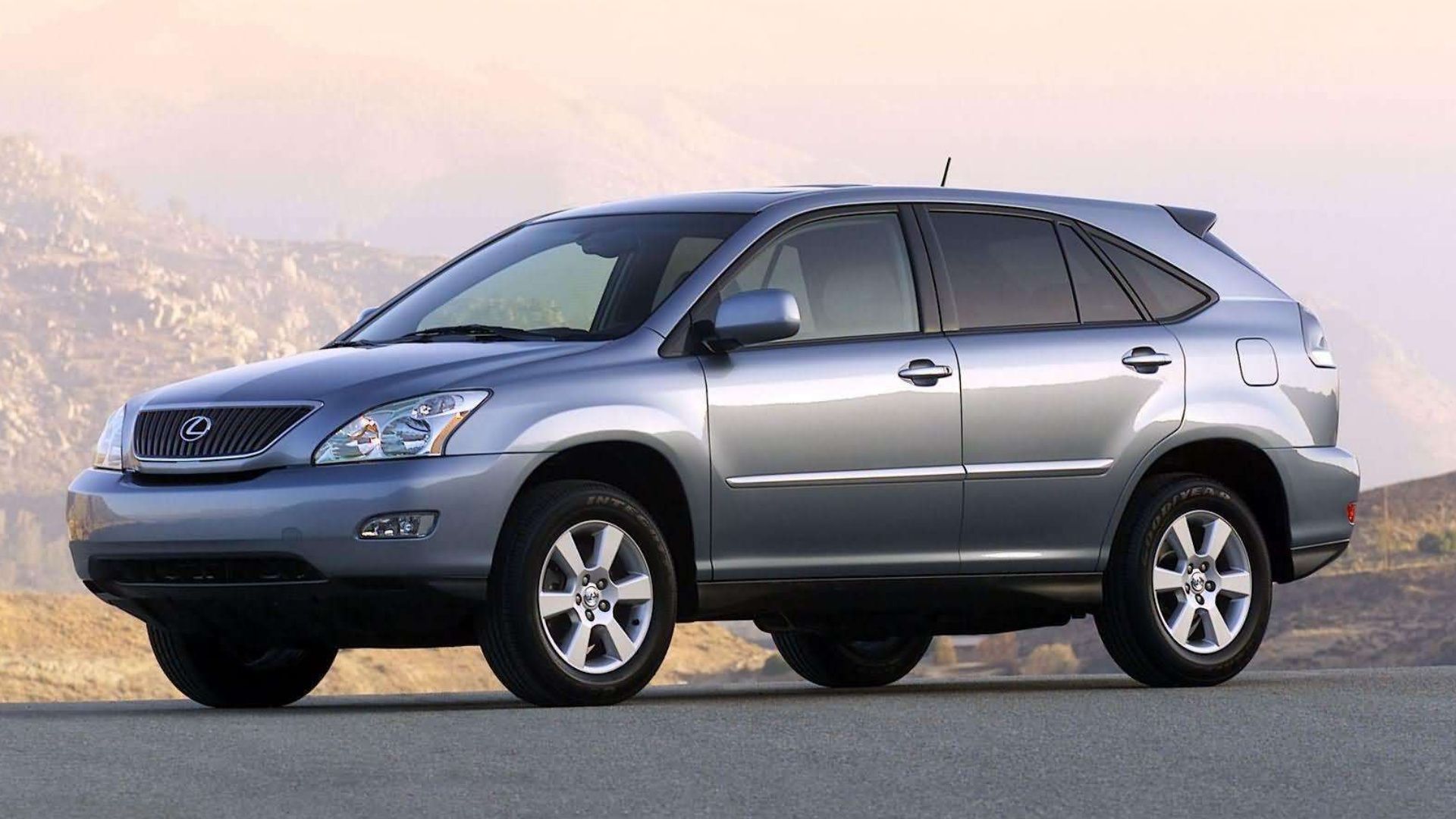 10 SUVs That Defined The 2000s And Still Hold Up Today