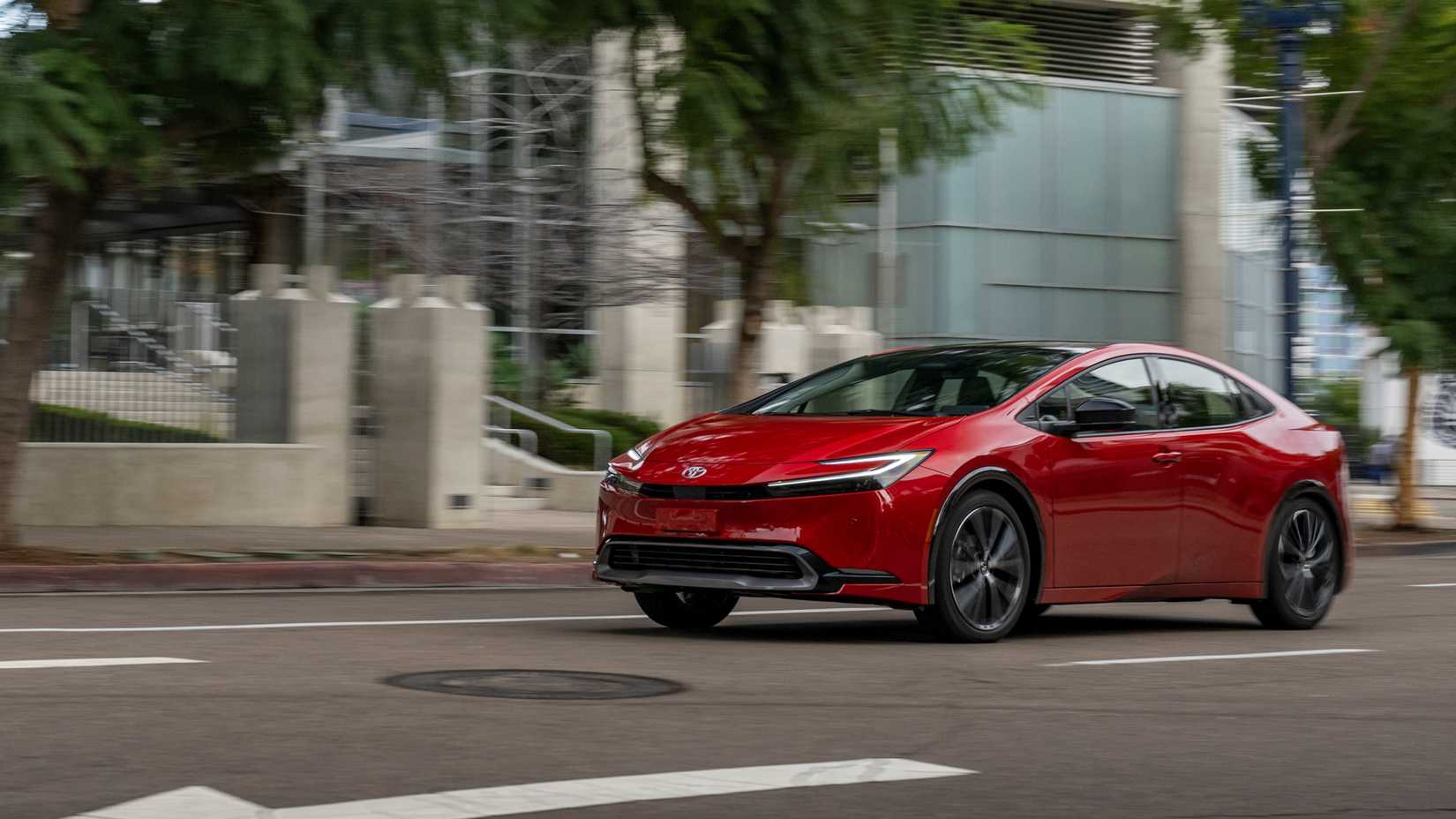 2025 Toyota Prius Interior And Exterior Picture Gallery