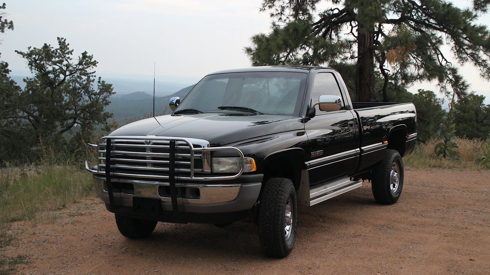 10 Pickups With The Best Diesel Engines Ever Built
