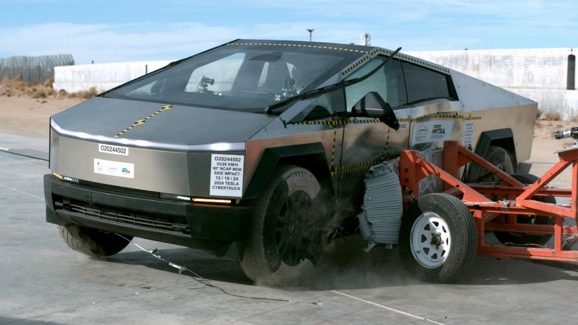 Here’s How The Tesla Cybertruck Fared In NHTSA Crash Tests – Lifaa Review