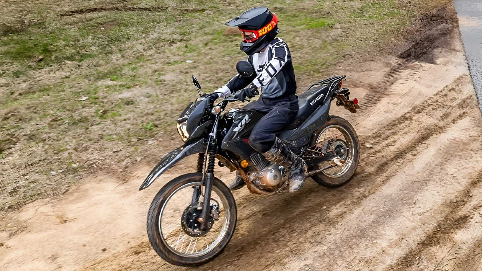 How The Honda XR150L Masters Both City Streets And Dirt Trails