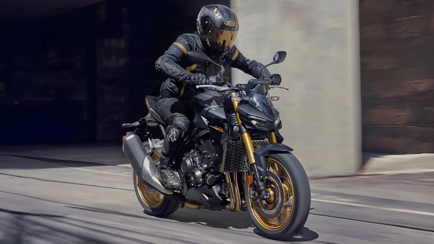 10 Reasons We'd Pick The Honda CB1000 Hornet SP Over The Suzuki GSX-S1000