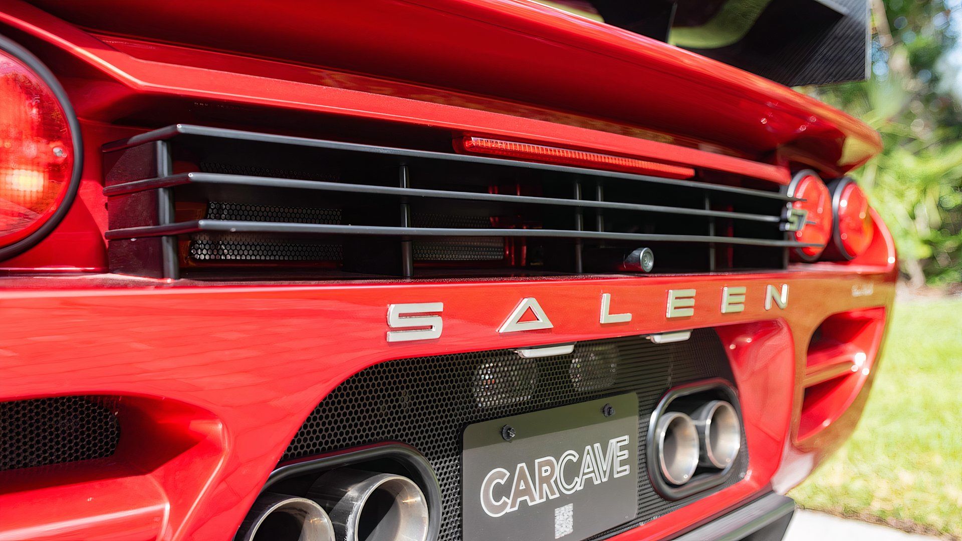 Ferrari 812 Superfast: How Ferrari Built An Autobahn Slayer