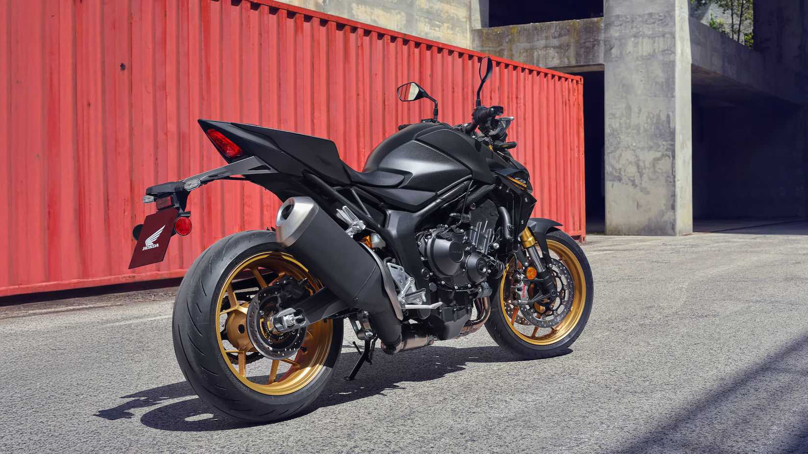 10 Best Budget-Friendly Inline-Four Motorcycles