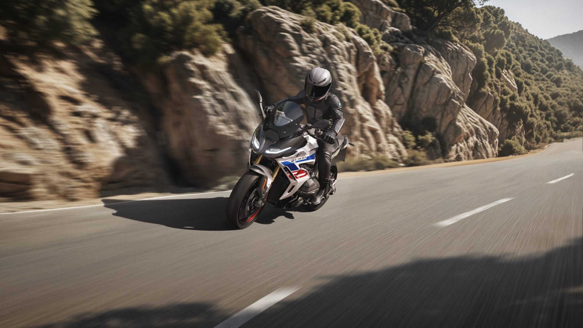 New BMW R 1300 RS Debuts With More Torque Than The H-D Sportster
