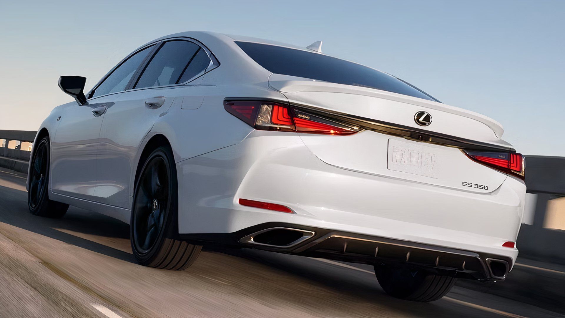 10 Supercars From The '80s That Deserve A Comeback