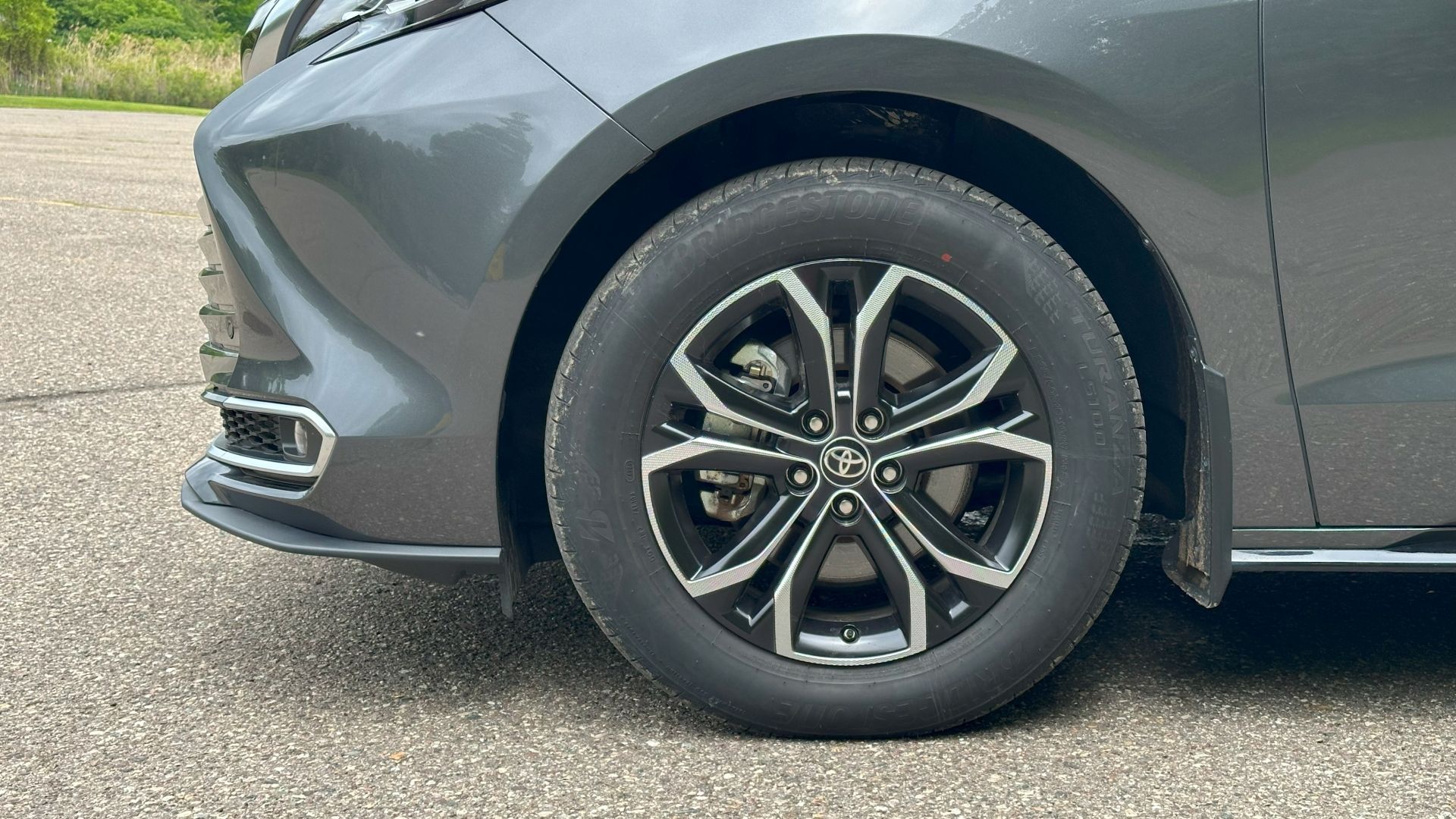 2025 Toyota Sienna Platinum All-Wheel Drive Evaluate: Unbelievable ...