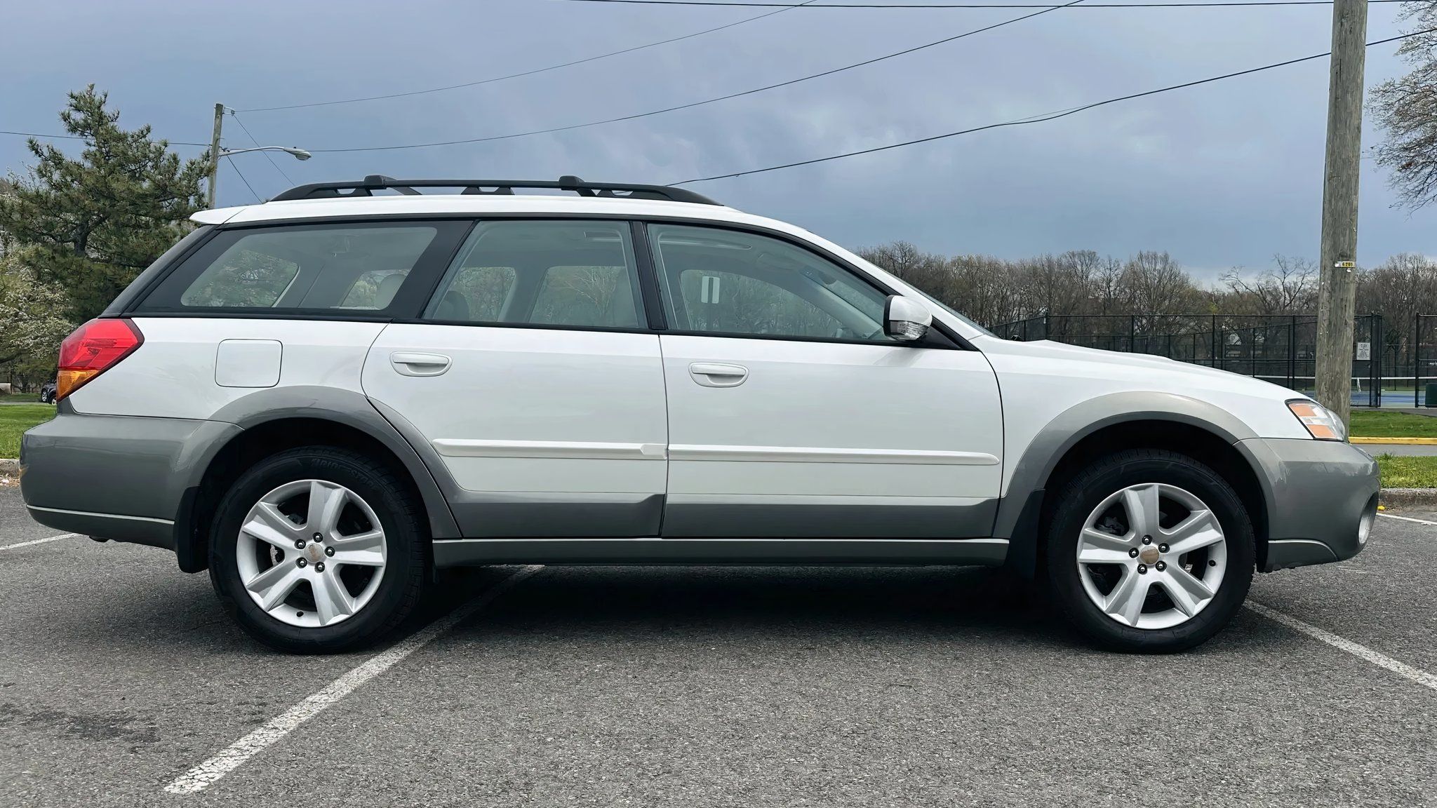 The Cheap 2005 Subaru Outback XT Outperforms Much Pricier SUVs
