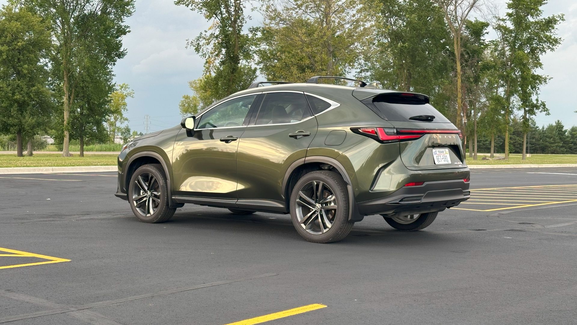 Hot Take: The 2025 Lexus NX 450h+ Proves Lexus Hasn’t Forgotten Its Roots
