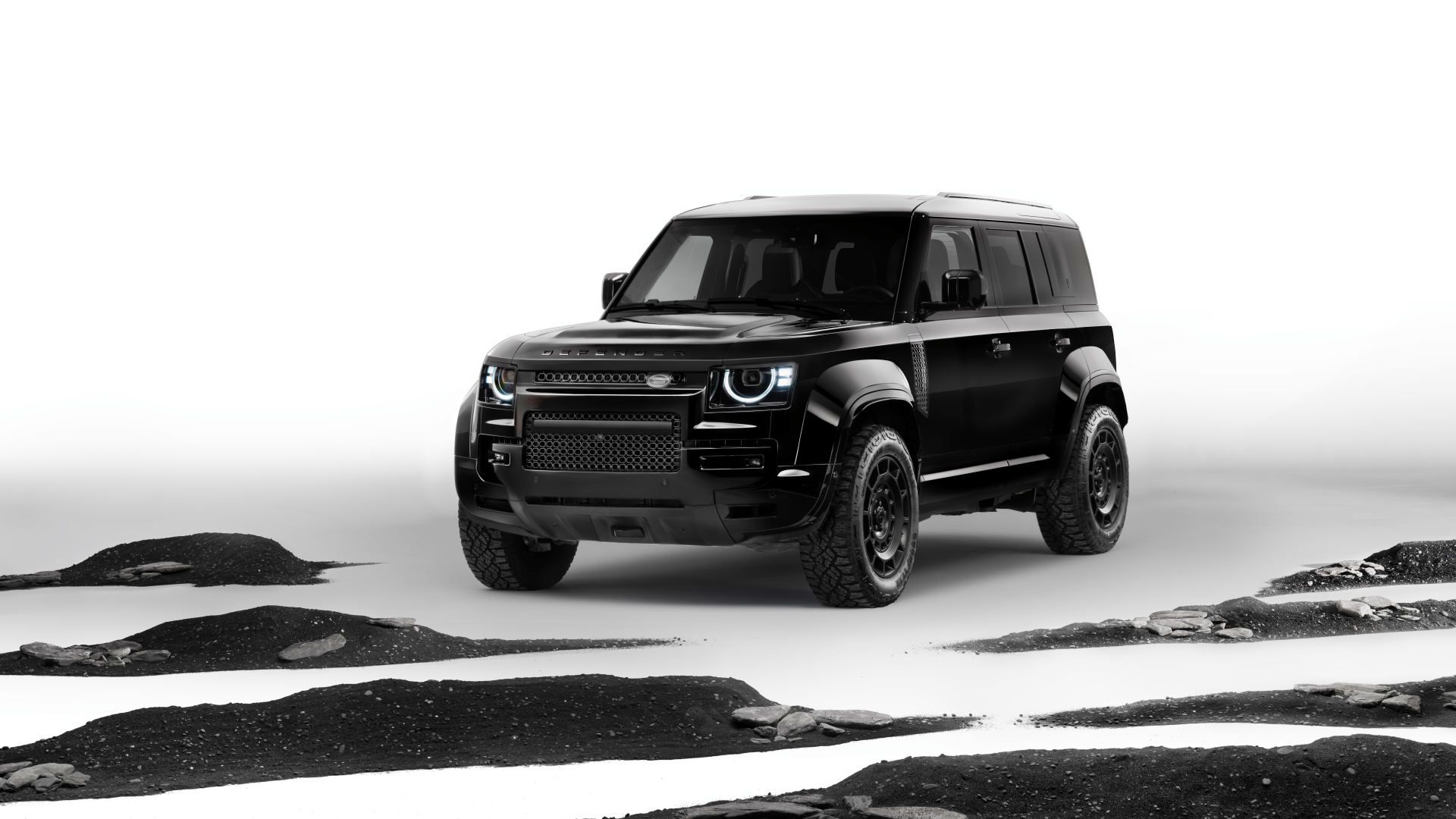 Back in Black: Land Rover Defender OCTA Gets Murdered Out