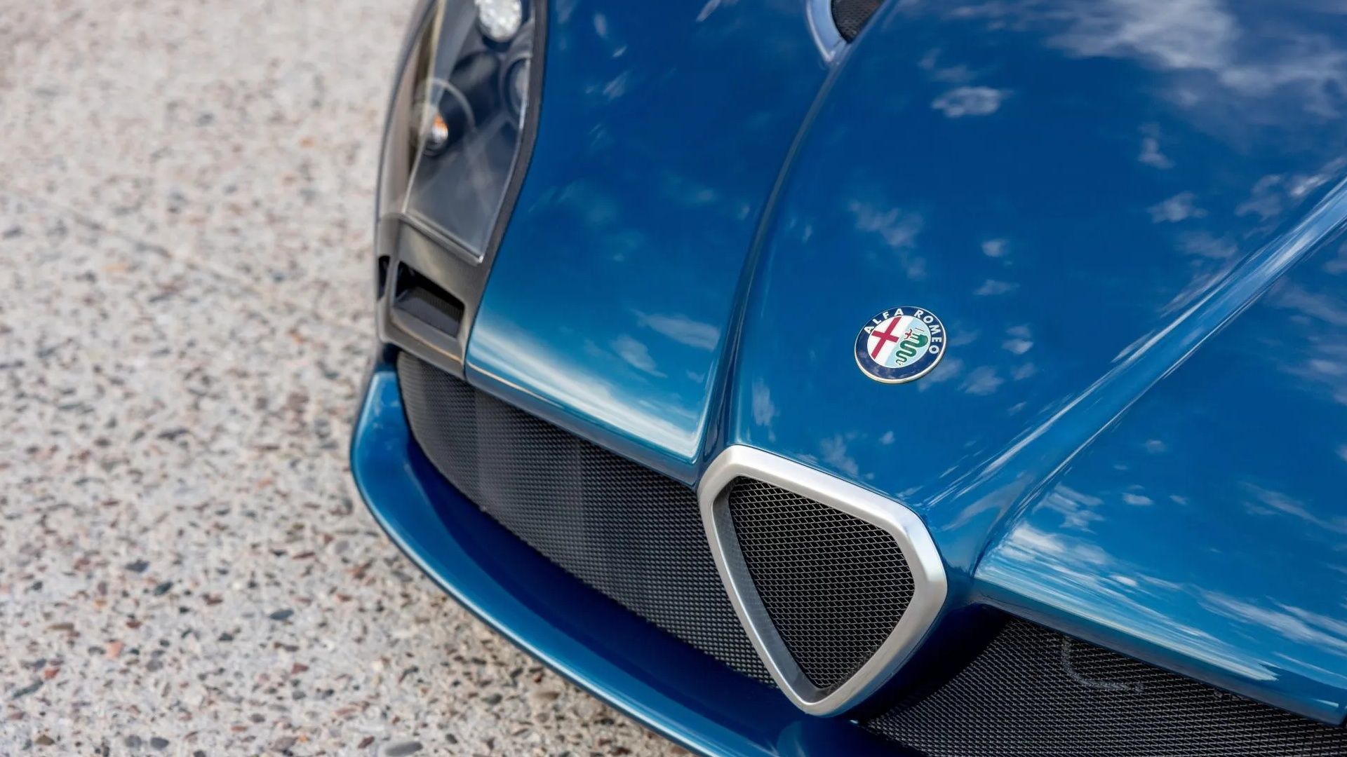 Does Dodge Own Alfa Romeo: Unveiling the Truth Behind Ownership – buzzlyo