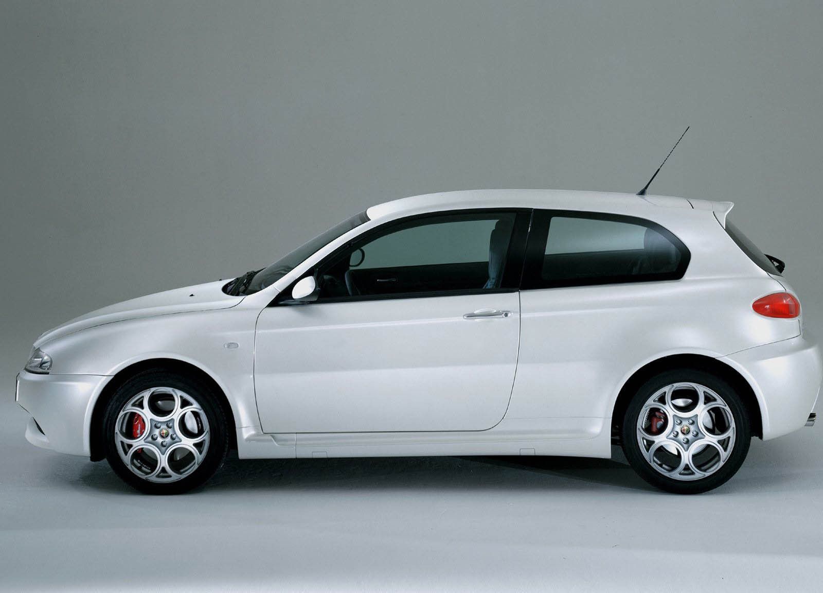 2000 Alpha-Romeo 147 GTA