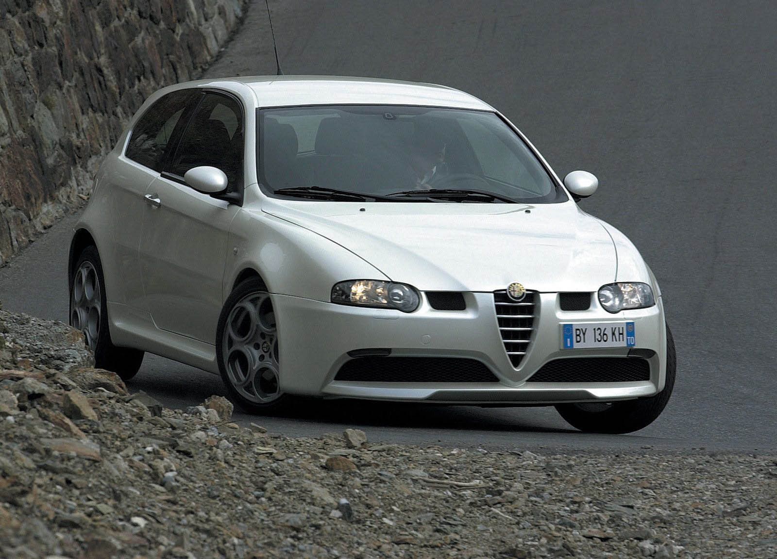 2000 Alpha-Romeo 147 GTA