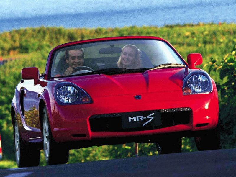 Toyota MR2 Spyder - Performance, Price, and Photos
