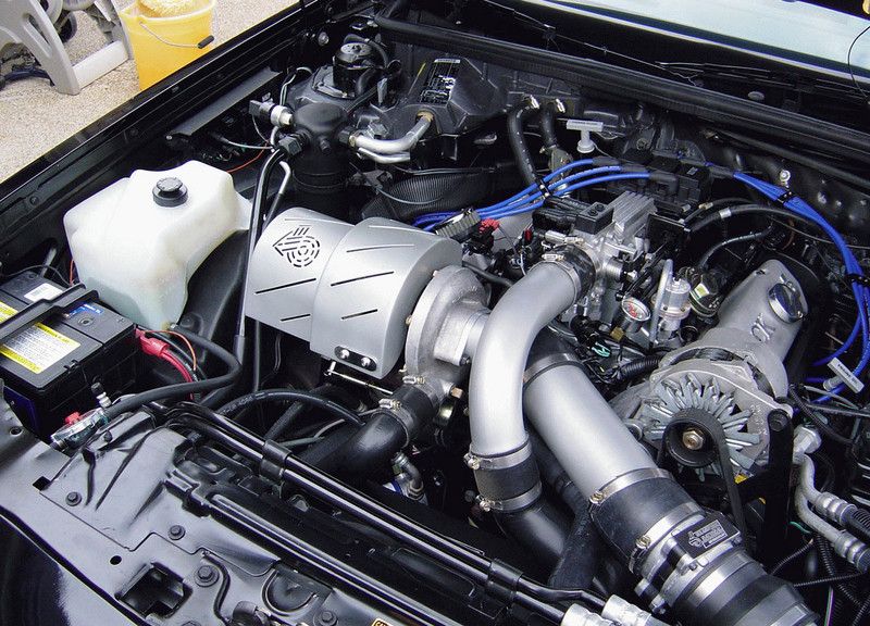 Toyota MR2 Spyder - Performance, Price, and Photos