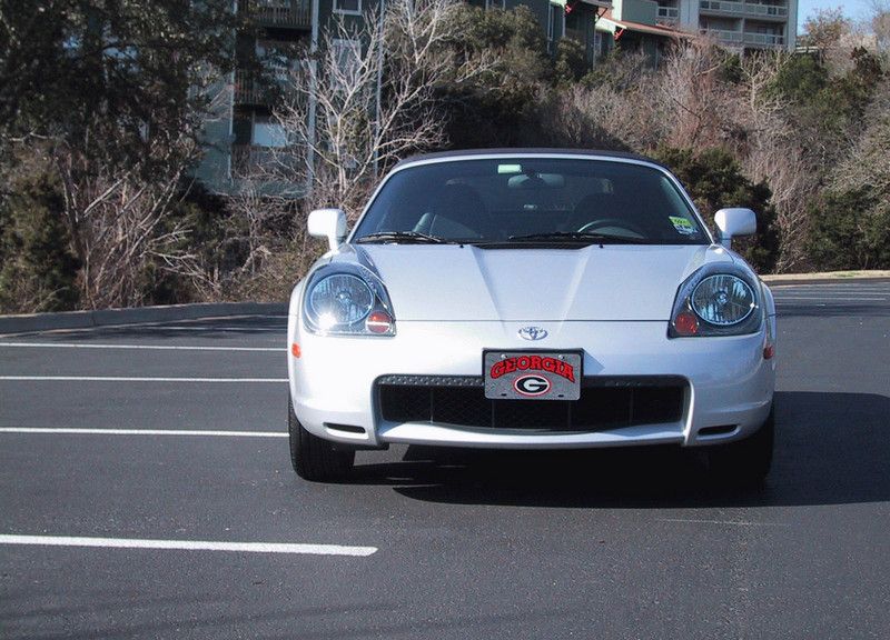 Toyota MR2 Spyder - Performance, Price, and Photos