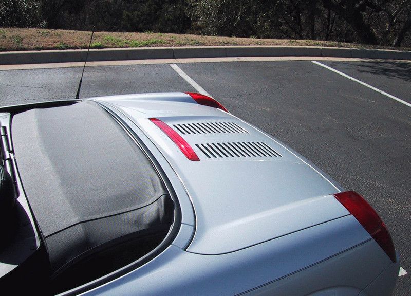 Toyota MR2 Spyder - Performance, Price, and Photos