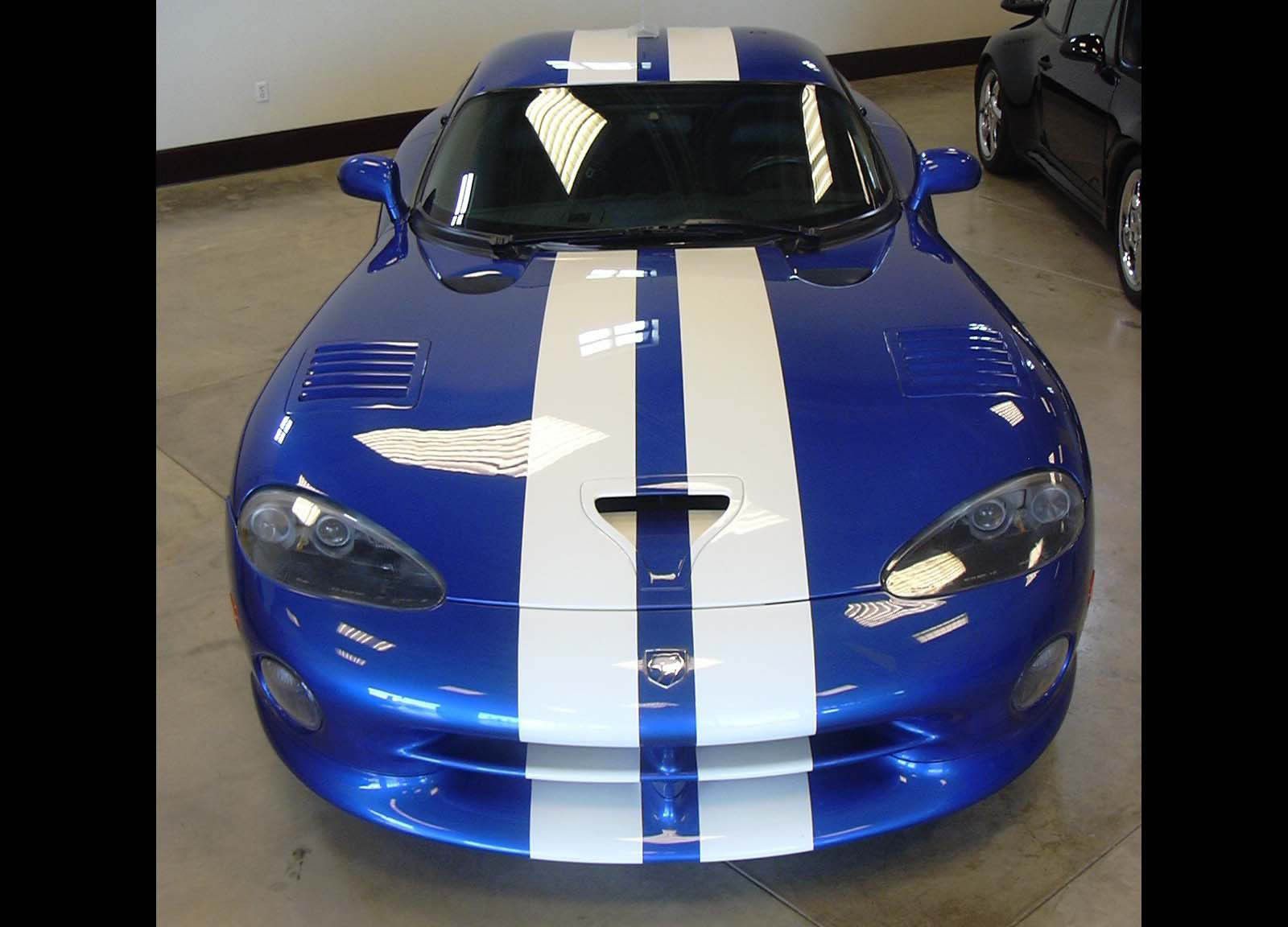 2001 Dodge Viper GTS