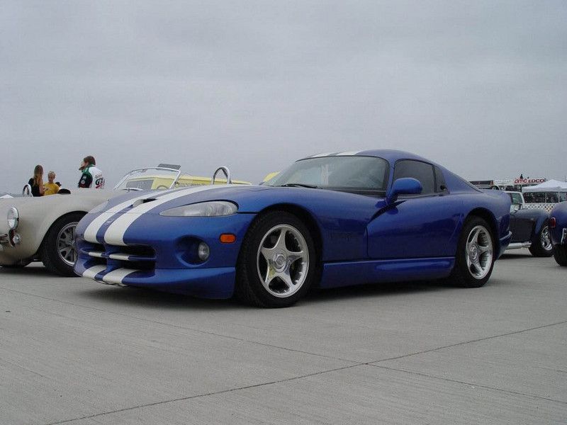 2001 Dodge Viper GTS