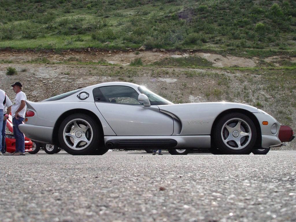 2001 Dodge Viper GTS