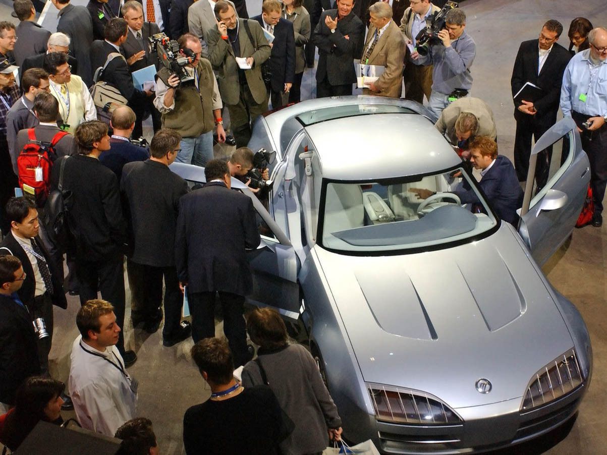 2003 Mercury Messenger