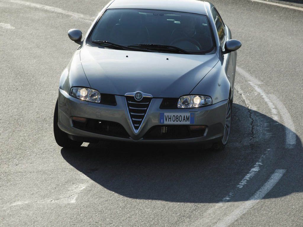 2004 Alpha-Romeo GT