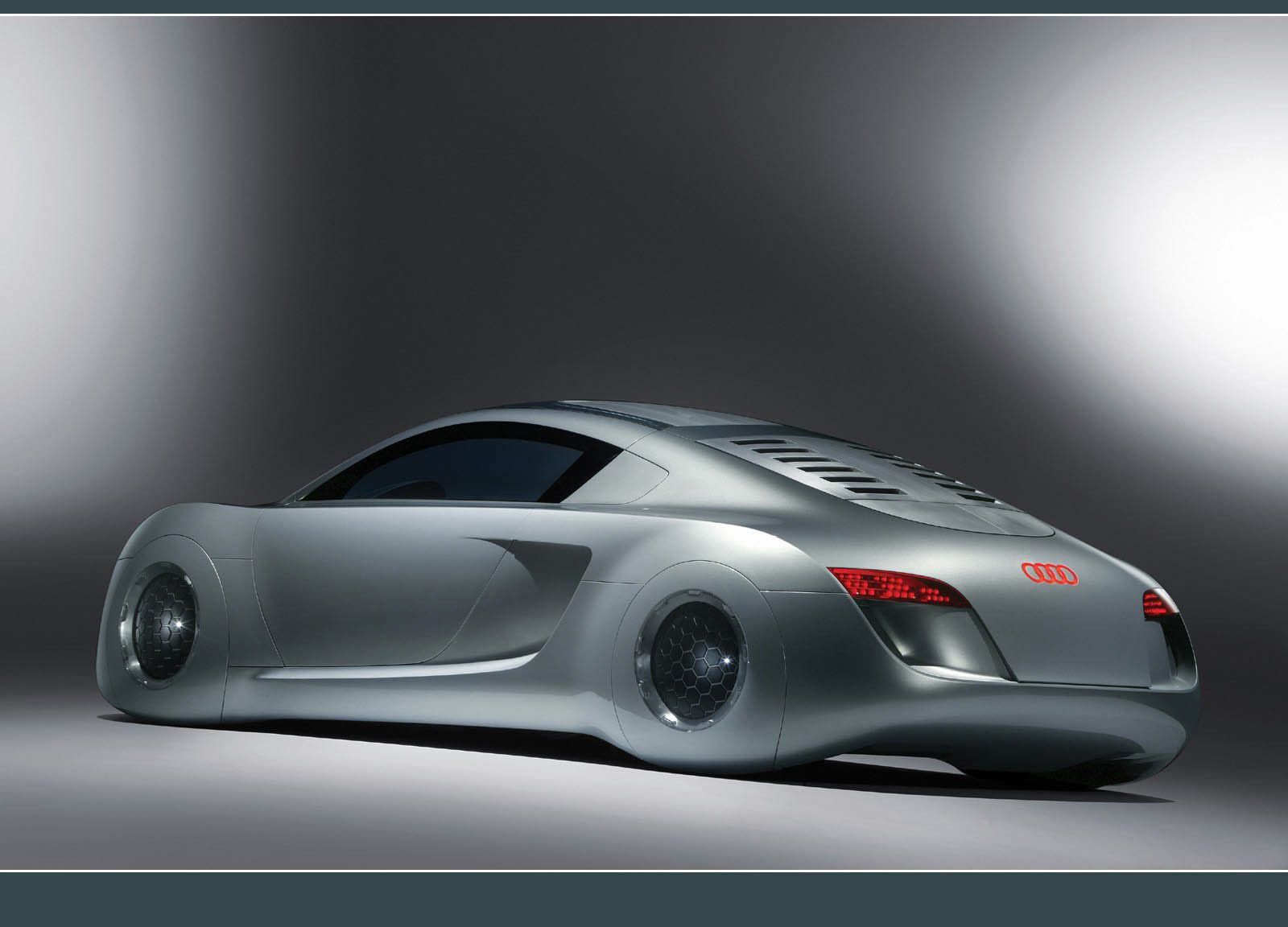 2004 Audi RSQ Concept