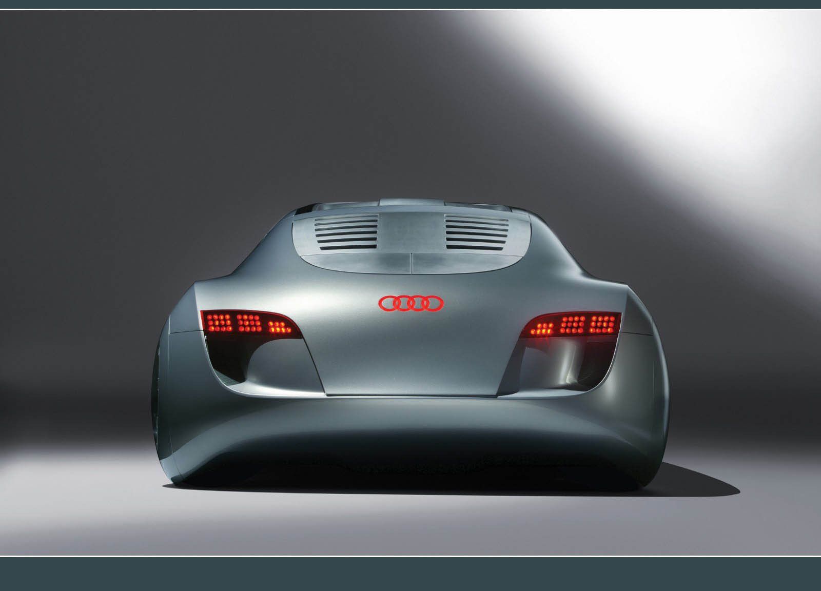 2004 Audi RSQ Concept