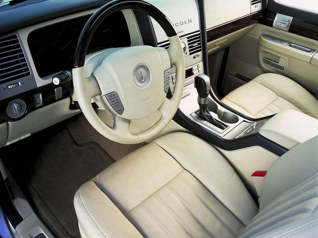 2004 Lincoln Aviator