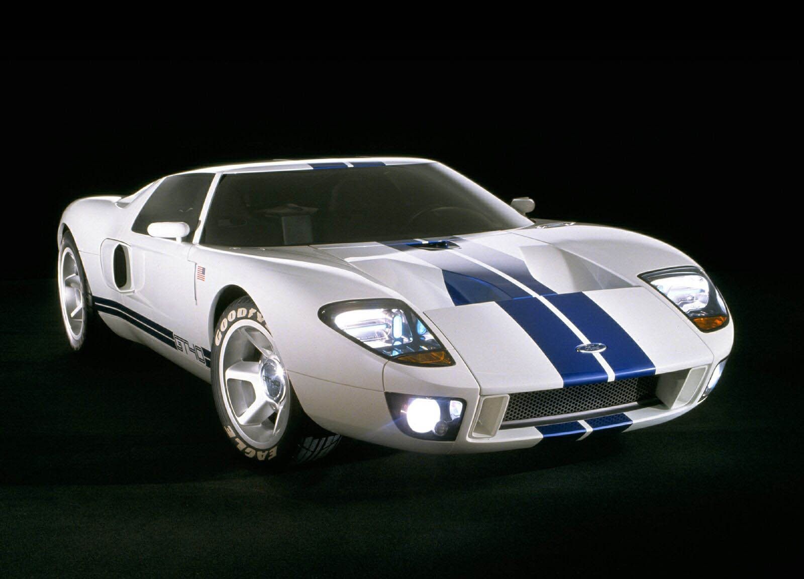 Ford GT - Performance, Price, and Photos