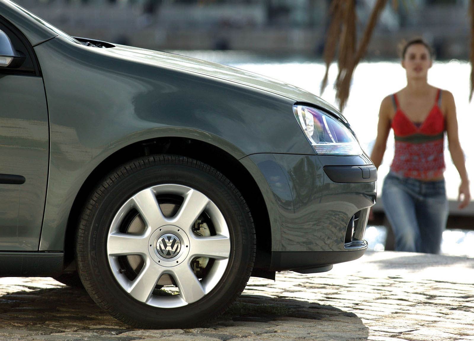 Volkswagen Golf V Gallery