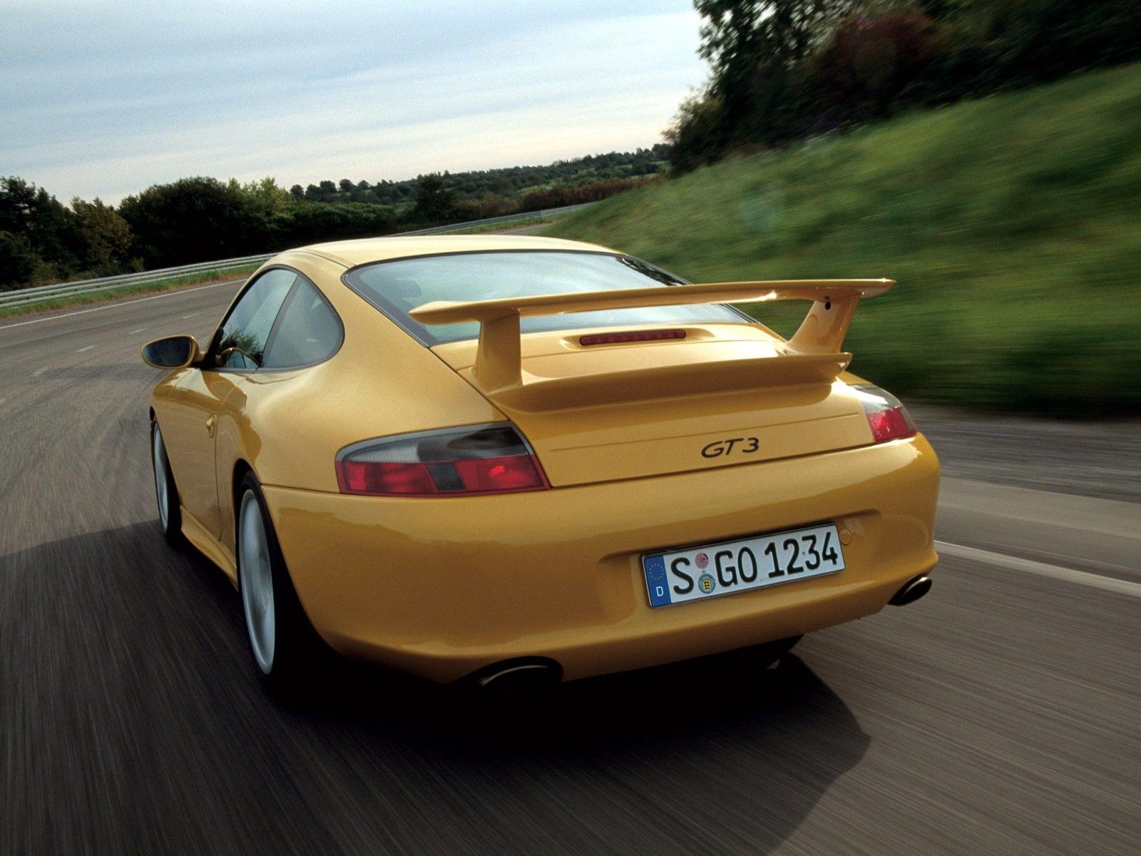 2000 - 2005 Porsche 911 GT3 (996)
