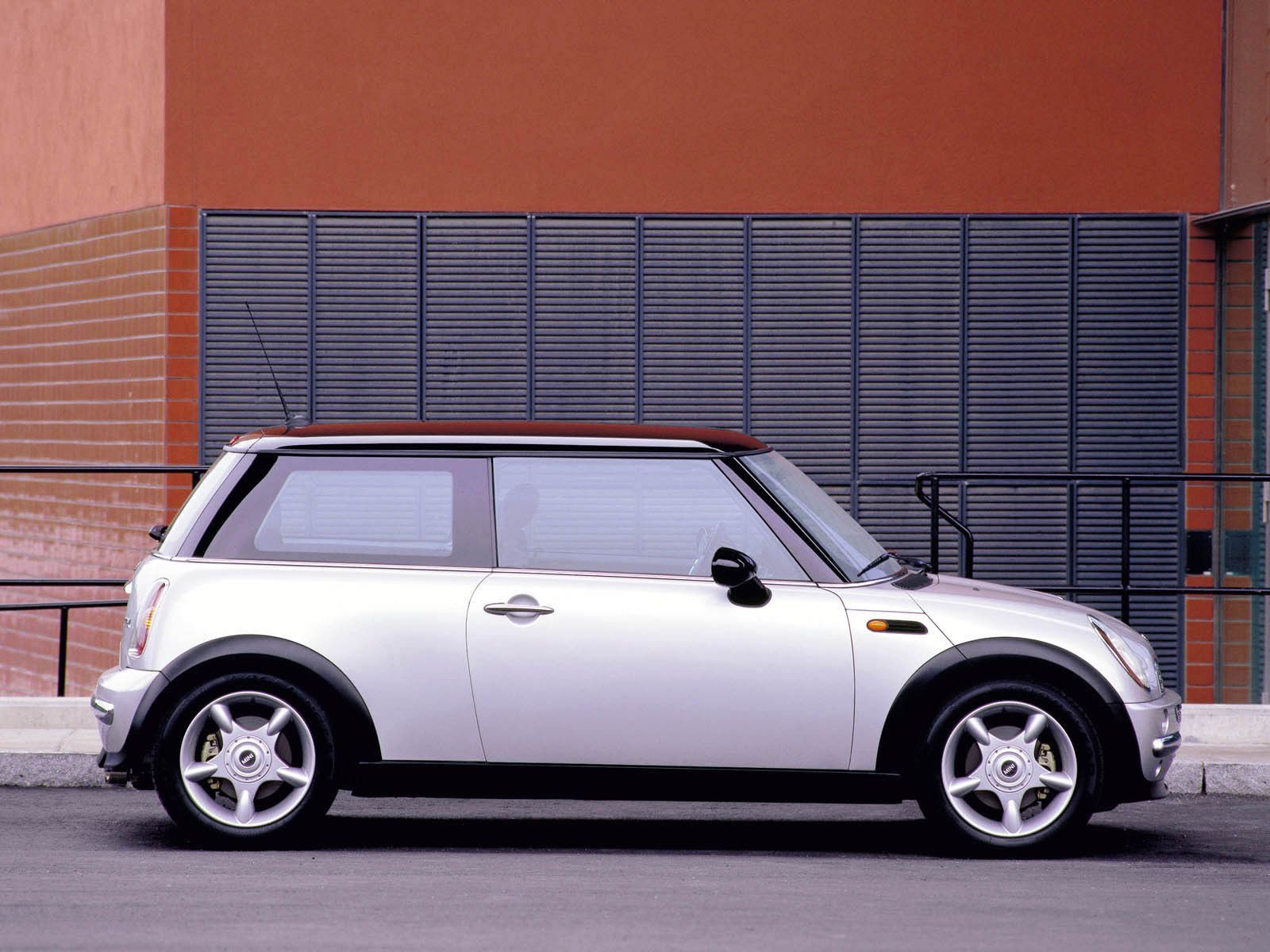 2001 BMW Mini
